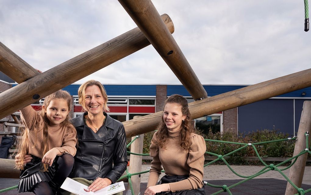 Monica Hage: Juf ben je zeven dagen per week